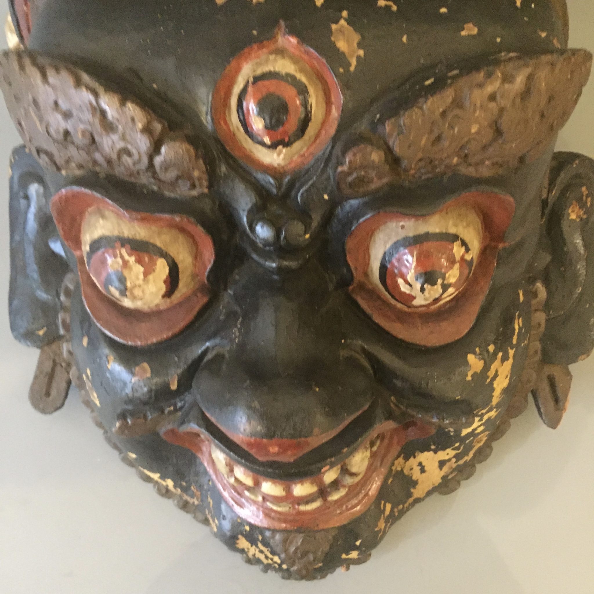 Antique Tibetan mask – Tribal Design